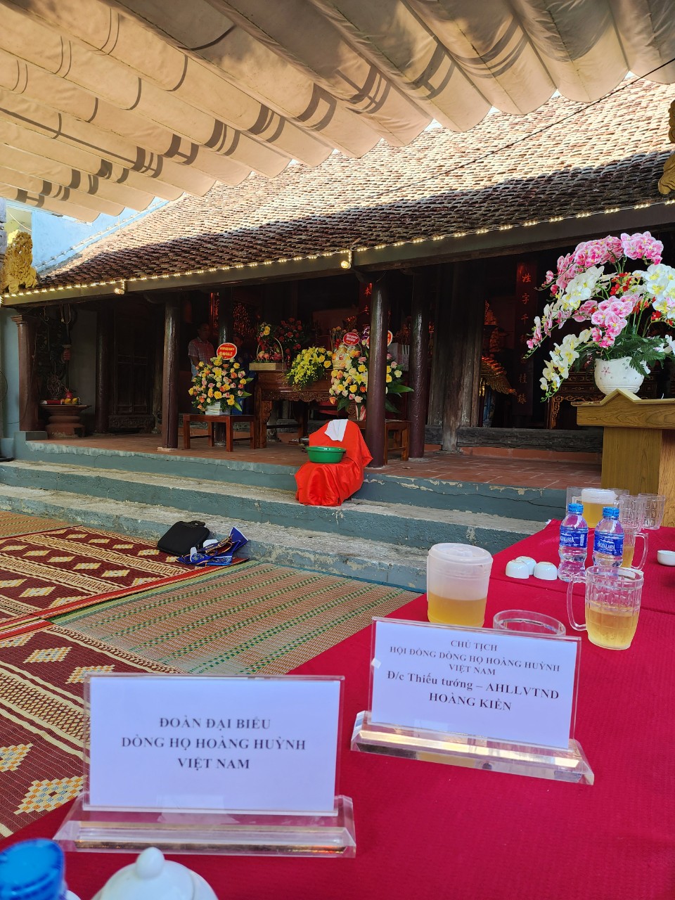 Chùm ảnh: Đại lễ giỗ tổ họ Hoàng Kim (Nga Sơn - Thanh Hóa) - Họ Hoàng Huỳnh